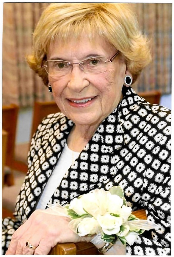 Rita M. Kosek (nee Miller) | The Dietrich Funeral Home